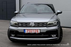 Grey Volkswagen Tiguan 2020 in Kretinga, with an engine capacity of 1.98 L and mileage of 129 thousand km for 22599 €, photo 4 on AUTOMOTO.COM.LV