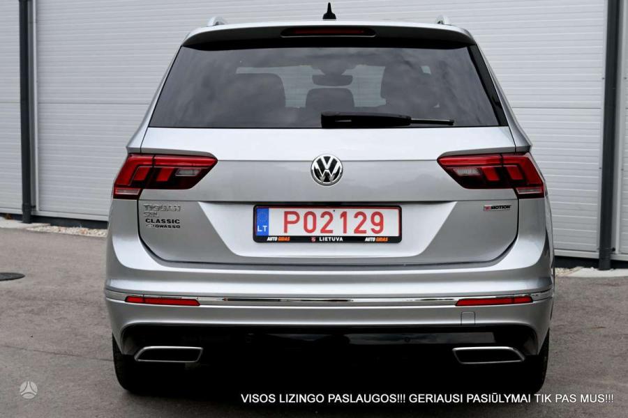 Grey Volkswagen Tiguan 2020 in Kretinga, with an engine capacity of 1.98 L and mileage of 129 thousand km for 22599 €, photo 10 on AUTOMOTO.COM.LV
