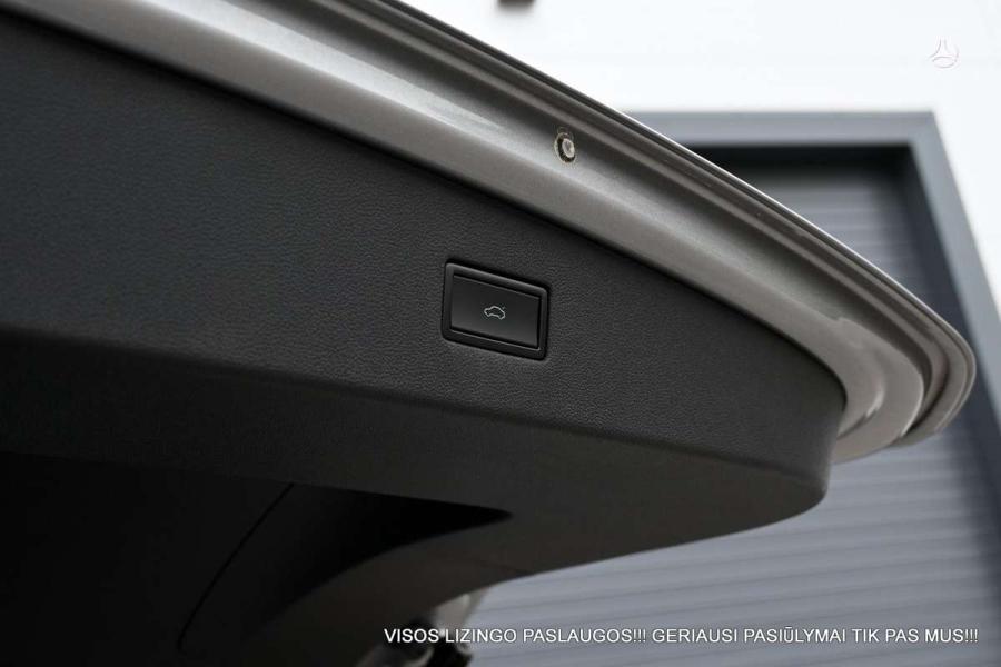 Grey Volkswagen Tiguan 2020 in Kretinga, with an engine capacity of 1.98 L and mileage of 129 thousand km for 22599 €, photo 17 on AUTOMOTO.COM.LV