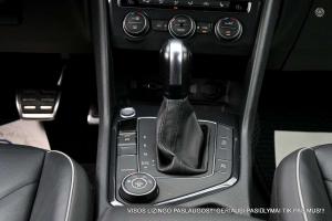 Grey Volkswagen Tiguan 2020 in Kretinga, with an engine capacity of 1.98 L and mileage of 129 thousand km for 22599 €, photo 31 on AUTOMOTO.COM.LV
