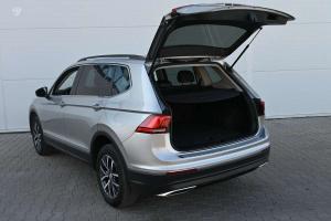Grey Volkswagen Tiguan 2020 in Kretinga, with an engine capacity of 1.98 L and mileage of 234 thousand km for 16499 €, photo 13 on AUTOMOTO.COM.LV