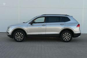 Grey Volkswagen Tiguan 2020 in Kretinga, with an engine capacity of 1.98 L and mileage of 234 thousand km for 16499 €, photo 14 on AUTOMOTO.COM.LV
