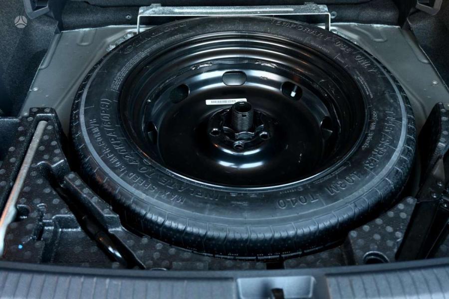 Grey Volkswagen Tiguan 2020 in Kretinga, with an engine capacity of 1.98 L and mileage of 234 thousand km for 16499 €, photo 16 on AUTOMOTO.COM.LV