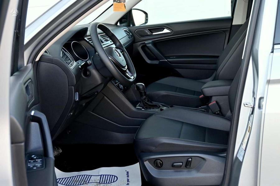 Grey Volkswagen Tiguan 2020 in Kretinga, with an engine capacity of 1.98 L and mileage of 234 thousand km for 16499 €, photo 17 on AUTOMOTO.COM.LV