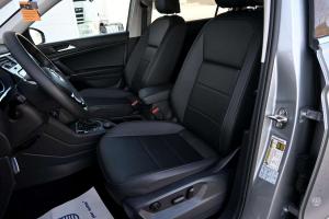 Grey Volkswagen Tiguan 2020 in Kretinga, with an engine capacity of 1.98 L and mileage of 234 thousand km for 16499 €, photo 19 on AUTOMOTO.COM.LV