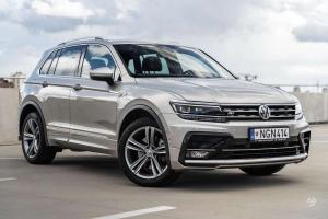 Grey Volkswagen Tiguan 2020 in Vilnius, with an engine capacity of 1.98 L and mileage of 177 thousand km for 19300 €, photo  on AUTOMOTO.COM.LV