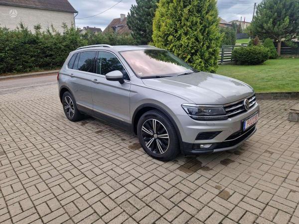Pelēks Volkswagen Tiguan 2020 Kelmė, ar dzinēja tilpumu 1.97 L un nobraukumu 220 tūkst. km par 17300 €, foto 3 vietnē AUTOMOTO.COM.LV