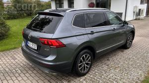Pelēks Volkswagen Tiguan 2020 Kuldīga, ar dzinēja tilpumu 2.00 L un nobraukumu 110 tūkst. km par 23500 €, foto 4 vietnē AUTOMOTO.COM.LV