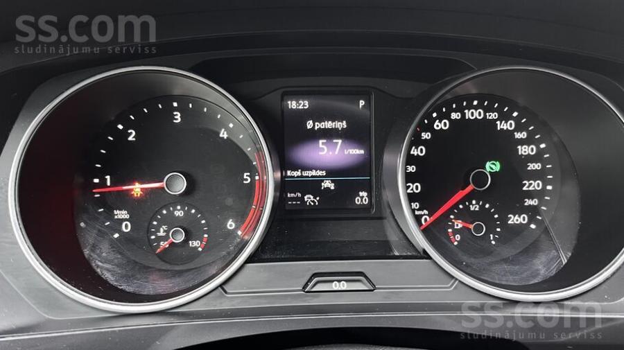 Pelēks Volkswagen Tiguan 2020 Kuldīga, ar dzinēja tilpumu 2.00 L un nobraukumu 110 tūkst. km par 23500 €, foto 23 vietnē AUTOMOTO.COM.LV