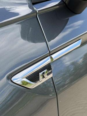 Pelēks Volkswagen Tiguan 2020 Viļņa, ar dzinēja tilpumu 1.97 L un nobraukumu 213 tūkst. km par 21000 €, foto 26 vietnē AUTOMOTO.COM.LV