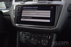 Pelēks Volkswagen Tiguan 2020 Rīga, ar dzinēja tilpumu 2.00 L un nobraukumu 128 tūkst. km par 20900 €, foto 10 vietnē AUTOMOTO.COM.LV