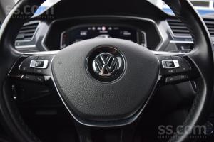 Pelēks Volkswagen Tiguan 2020 Rīga, ar dzinēja tilpumu 2.00 L un nobraukumu 128 tūkst. km par 20900 €, foto 15 vietnē AUTOMOTO.COM.LV
