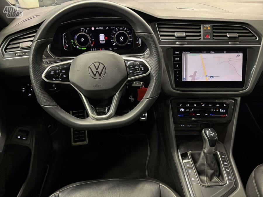 Pelēks Volkswagen Tiguan 2021 Kauņa, ar dzinēja tilpumu 1.40 L un nobraukumu 96 tūkst. km par 32576 €, foto 12 vietnē AUTOMOTO.COM.LV