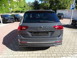 Pelēks Volkswagen Tiguan 2021 Kauņa, ar dzinēja tilpumu 2.00 L un nobraukumu 85 tūkst. km par 31019 €, foto 5 vietnē AUTOMOTO.COM.LV