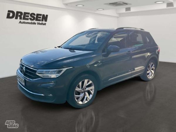 Grey Volkswagen Tiguan 2021 in Kaunas, with an engine capacity of 1.50 L and mileage of 52 thousand km for 24450 €, photo 2 on AUTOMOTO.COM.LV