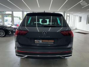 Pelēks Volkswagen Tiguan 2021 Kauņa, ar dzinēja tilpumu 2.00 L un nobraukumu 75 tūkst. km par 32649 €, foto 5 vietnē AUTOMOTO.COM.LV