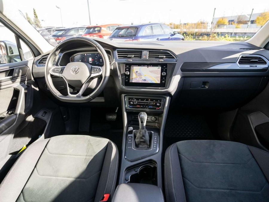 Pelēks Volkswagen Tiguan 2021 Kauņa, ar dzinēja tilpumu 2.00 L un nobraukumu 96 tūkst. km par 30527 €, foto 6 vietnē AUTOMOTO.COM.LV