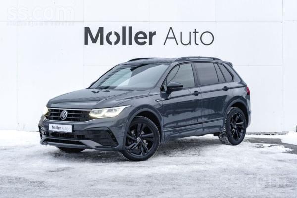 Grey Volkswagen Tiguan 2021 in Riga, with an engine capacity of 2.00 L and mileage of 67 thousand km for 29650 €, photo 1 on AUTOMOTO.COM.LV