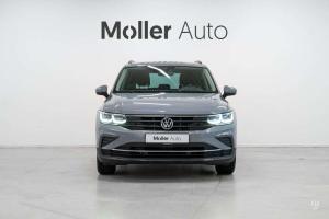 Pelēks Volkswagen Tiguan 2021 Viļņa, ar dzinēja tilpumu 1.50 L un nobraukumu 32 tūkst. km par 25950 €, foto 5 vietnē AUTOMOTO.COM.LV