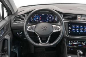 Pelēks Volkswagen Tiguan 2021 Viļņa, ar dzinēja tilpumu 1.50 L un nobraukumu 32 tūkst. km par 25950 €, foto 10 vietnē AUTOMOTO.COM.LV
