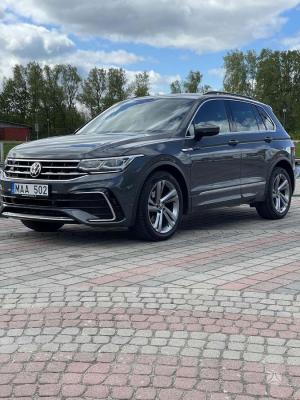 Pelēks Volkswagen Tiguan 2021 Šilutė, ar dzinēja tilpumu 1.50 L un nobraukumu 159 tūkst. km par 22500 €, foto  vietnē AUTOMOTO.COM.LV
