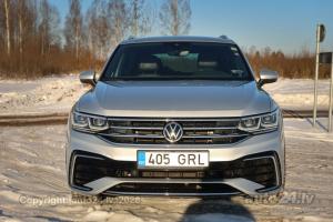 Pelēks Volkswagen Tiguan 2021 Tartu, ar dzinēja tilpumu 1.50 L un nobraukumu 60 tūkst. km par 27900 €, foto 2 vietnē AUTOMOTO.COM.LV