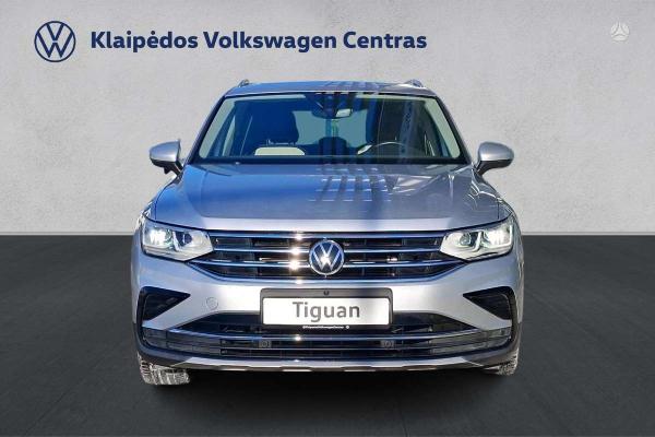 Pelēks Volkswagen Tiguan 2021 Klaipėda, ar dzinēja tilpumu 1.97 L un nobraukumu 74 tūkst. km par 25500 €, foto 2 vietnē AUTOMOTO.COM.LV