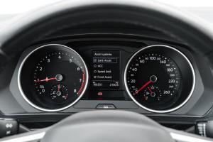 Pelēks Volkswagen Tiguan 2021 Rīga, ar dzinēja tilpumu 1.50 L un nobraukumu 167 tūkst. km par 16950 €, foto 11 vietnē AUTOMOTO.COM.LV
