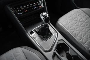Pelēks Volkswagen Tiguan 2021 Rīga, ar dzinēja tilpumu 1.50 L un nobraukumu 167 tūkst. km par 16950 €, foto 14 vietnē AUTOMOTO.COM.LV
