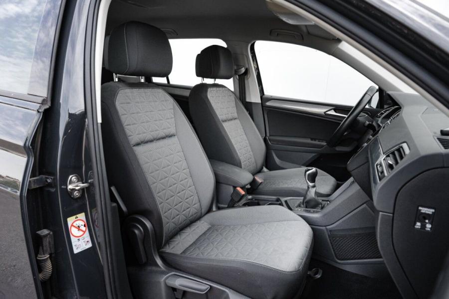 Pelēks Volkswagen Tiguan 2021 Rīga, ar dzinēja tilpumu 1.50 L un nobraukumu 167 tūkst. km par 16950 €, foto 22 vietnē AUTOMOTO.COM.LV