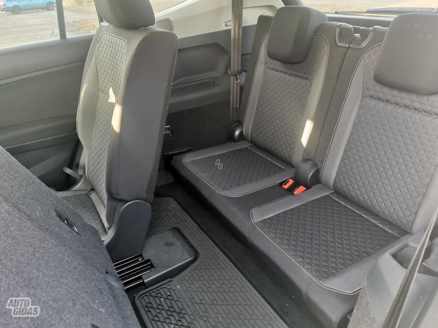 Pelēks Volkswagen Tiguan 2021 Kauņa, ar dzinēja tilpumu 2.00 L un nobraukumu 40 tūkst. km par 16500 €, foto 12 vietnē AUTOMOTO.COM.LV