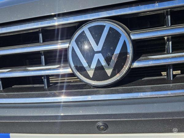 Pelēks Volkswagen Tiguan 2021 Tauragė, ar dzinēja tilpumu 1.97 L un nobraukumu 139 tūkst. km par 20500 €, foto 3 vietnē AUTOMOTO.COM.LV