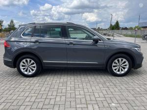 Pelēks Volkswagen Tiguan 2021 Tauragė, ar dzinēja tilpumu 1.97 L un nobraukumu 329 tūkst. km par 16500 €, foto 7 vietnē AUTOMOTO.COM.LV