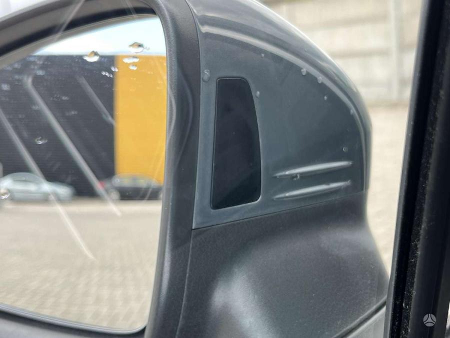 Pelēks Volkswagen Tiguan 2021 Tauragė, ar dzinēja tilpumu 1.97 L un nobraukumu 329 tūkst. km par 16500 €, foto 25 vietnē AUTOMOTO.COM.LV