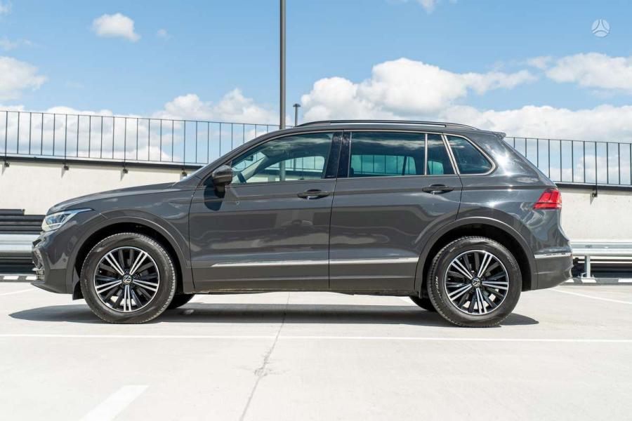 Pelēks Volkswagen Tiguan 2021 Viļņa, ar dzinēja tilpumu 1.97 L un nobraukumu 191 tūkst. km par 20999 €, foto 9 vietnē AUTOMOTO.COM.LV