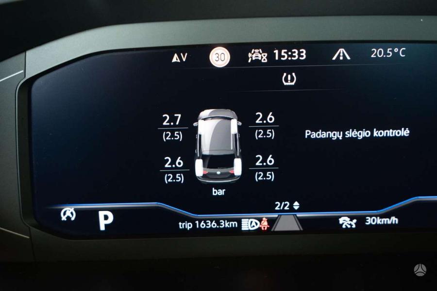 Pelēks Volkswagen Tiguan 2021 Viļņa, ar dzinēja tilpumu 1.97 L un nobraukumu 191 tūkst. km par 20999 €, foto 39 vietnē AUTOMOTO.COM.LV