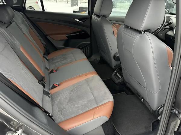 Pelēks Volkswagen Tiguan 2021 Jelgava, ar dzinēja tilpumu 0.00 L un nobraukumu 150 tūkst. km par 17900 €, foto 10 vietnē AUTOMOTO.COM.LV
