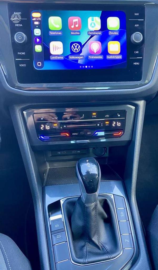 Pelēks Volkswagen Tiguan 2021 Viļņa, ar dzinēja tilpumu 1.97 L un nobraukumu 154 tūkst. km par 22599 €, foto 8 vietnē AUTOMOTO.COM.LV