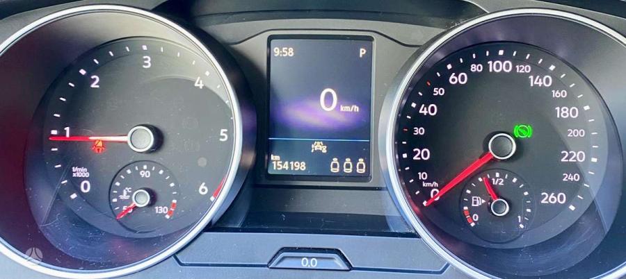 Grey Volkswagen Tiguan 2021 in Vilnius, with an engine capacity of 1.97 L and mileage of 154 thousand km for 22599 €, photo 10 on AUTOMOTO.COM.LV