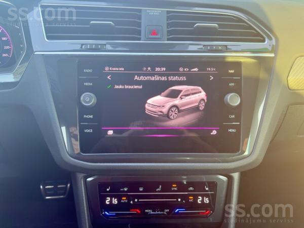 Pelēks Volkswagen Tiguan 2021 Rīga, ar dzinēja tilpumu 1.50 L un nobraukumu 72 tūkst. km par 24995 €, foto 10 vietnē AUTOMOTO.COM.LV