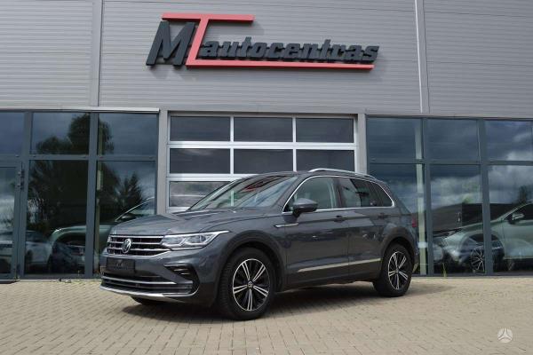 Grey Volkswagen Tiguan 2021 in Vilnius, with an engine capacity of 1.97 L and mileage of 179 thousand km for 21000 €, photo 1 on AUTOMOTO.COM.LV