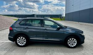 Pelēks Volkswagen Tiguan 2021 Kauņa, ar dzinēja tilpumu 1.50 L un nobraukumu 80 tūkst. km par 21990 €, foto 5 vietnē AUTOMOTO.COM.LV