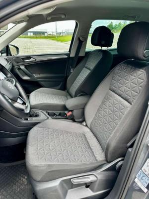 Pelēks Volkswagen Tiguan 2021 Kauņa, ar dzinēja tilpumu 1.50 L un nobraukumu 80 tūkst. km par 21990 €, foto 11 vietnē AUTOMOTO.COM.LV