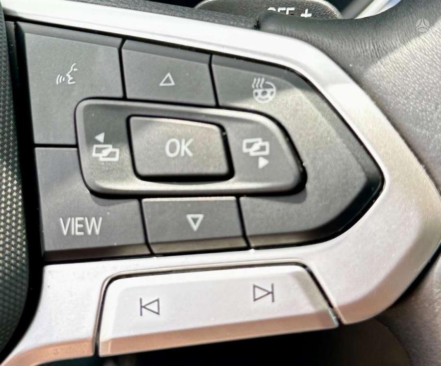 Pelēks Volkswagen Tiguan 2021 Kauņa, ar dzinēja tilpumu 1.50 L un nobraukumu 80 tūkst. km par 21990 €, foto 16 vietnē AUTOMOTO.COM.LV