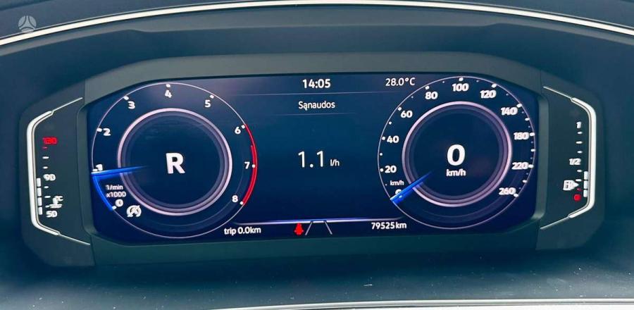 Pelēks Volkswagen Tiguan 2021 Kauņa, ar dzinēja tilpumu 1.50 L un nobraukumu 80 tūkst. km par 21990 €, foto 17 vietnē AUTOMOTO.COM.LV