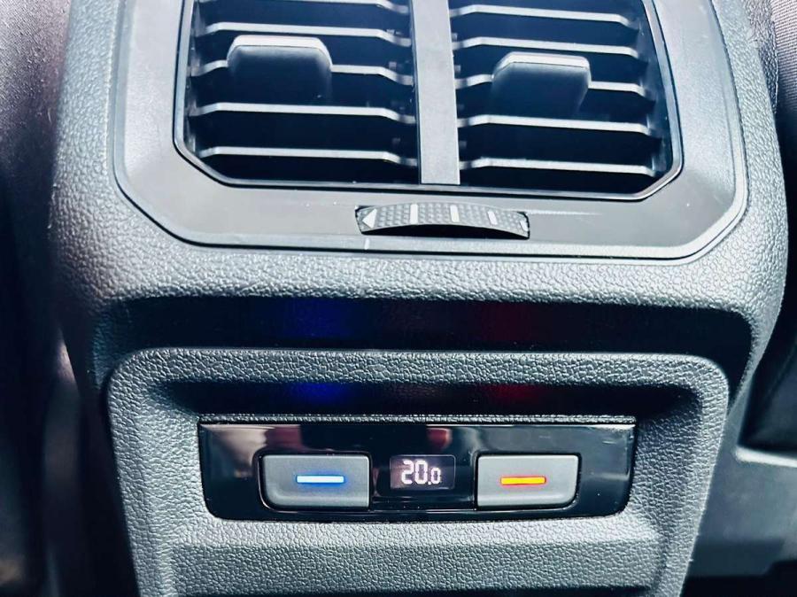 Pelēks Volkswagen Tiguan 2021 Kauņa, ar dzinēja tilpumu 1.50 L un nobraukumu 80 tūkst. km par 21990 €, foto 22 vietnē AUTOMOTO.COM.LV
