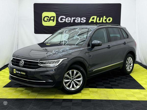 Pelēks Volkswagen Tiguan 2021 Viļņa, ar dzinēja tilpumu 1.97 L un nobraukumu 155 tūkst. km par 23500 €, foto 1 vietnē AUTOMOTO.COM.LV