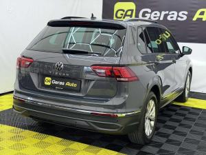 Pelēks Volkswagen Tiguan 2021 Viļņa, ar dzinēja tilpumu 1.97 L un nobraukumu 155 tūkst. km par 23500 €, foto 7 vietnē AUTOMOTO.COM.LV