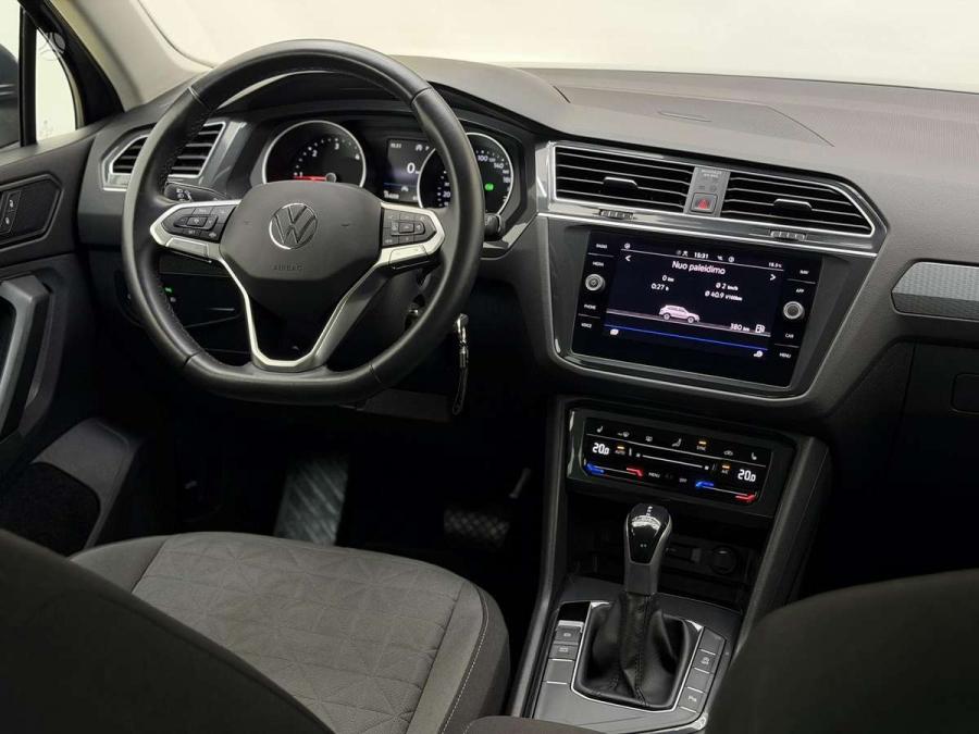 Pelēks Volkswagen Tiguan 2021 Viļņa, ar dzinēja tilpumu 1.97 L un nobraukumu 155 tūkst. km par 23500 €, foto 17 vietnē AUTOMOTO.COM.LV