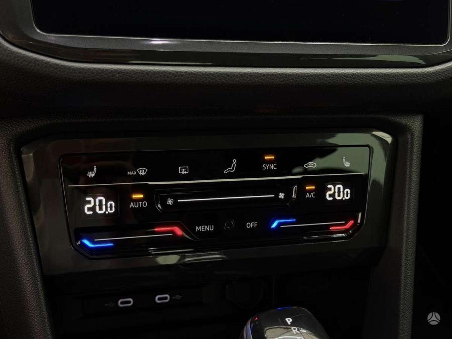 Pelēks Volkswagen Tiguan 2021 Viļņa, ar dzinēja tilpumu 1.97 L un nobraukumu 155 tūkst. km par 23500 €, foto 21 vietnē AUTOMOTO.COM.LV